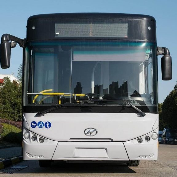 Battery electric buses| 8.4 m, 12 m and 18 m| Chariot Motors