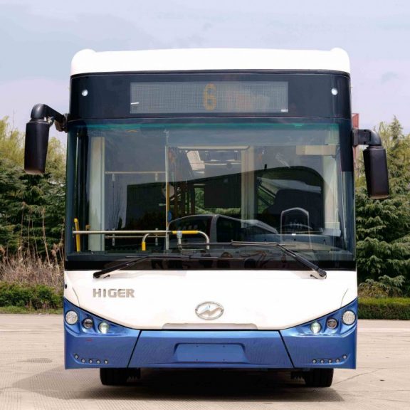 Battery electric buses| 8.4 m, 12 m and 18 m| Chariot Motors