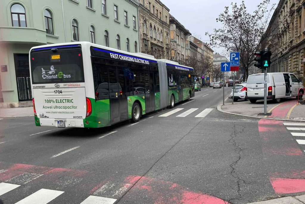 18m e-bus| trial period| Zagreb| Chariot Motors